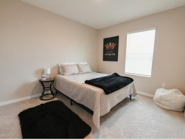 Furnished Women’s ONLY Oasis