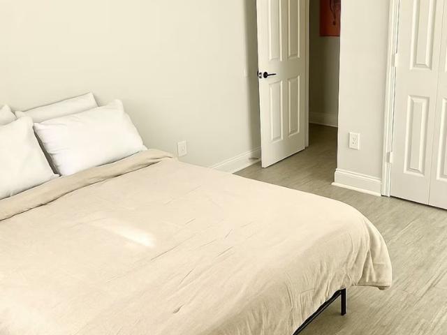 Furnished Weekly rental