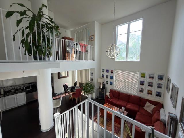 Furnished Townhouse Private Bed/Bath
