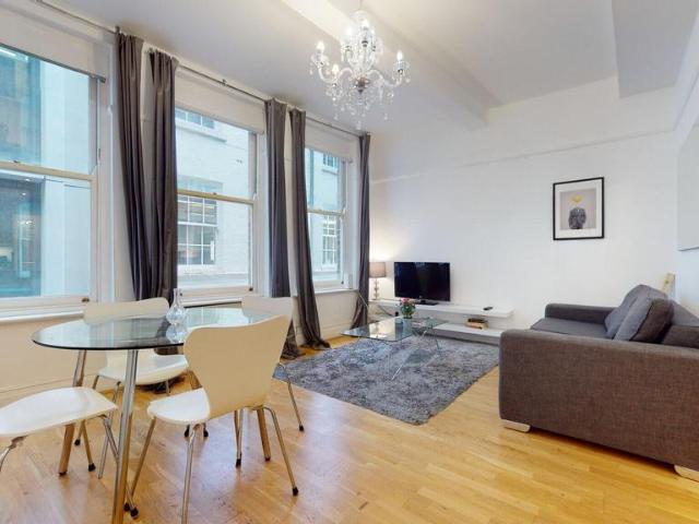 Furnival Street, London EC4A 1 bed apartment to rent £3,316 pcm £765 pw