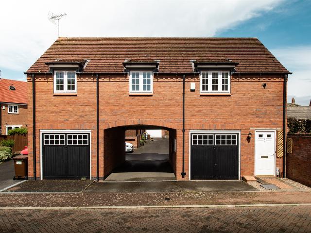 Furrow Close, Barrow Upon Soar LE12, 2 bed maisonette to rent, £900 pcm | PrimeLocation