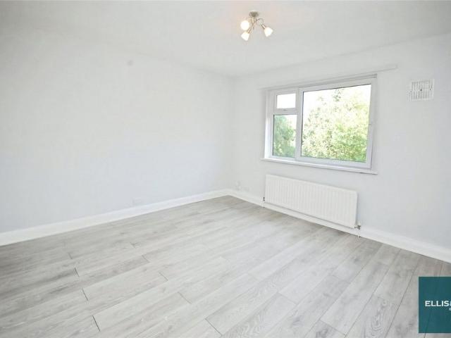 Fursby Avenue, N3, Finchley