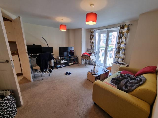 Fusion 2, Salford M5, 2 bed flat to rent, £1,100 pcm | PrimeLocation