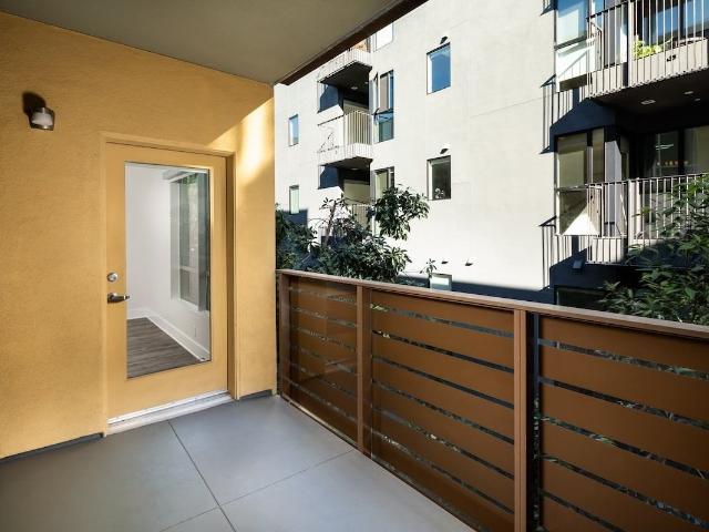Fusion Encore Hollywood 2 Bedroom Apartment for Rent at 1714 N Mccadden Pl, Los Angeles, CA 90028 Hollywood Hills West