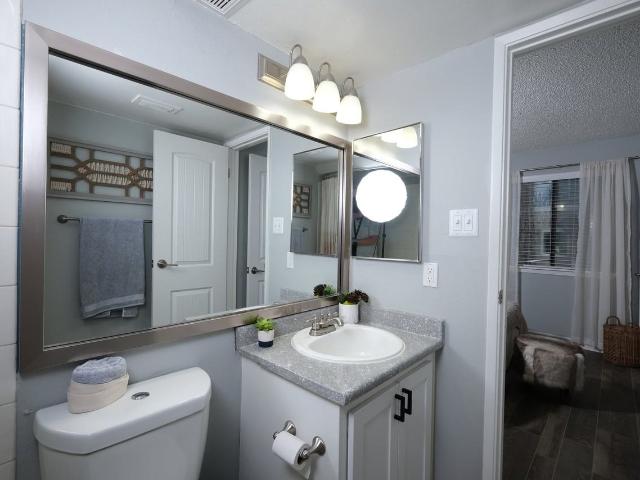 Fusion Fort Worth 1 Bedroom Apartment for Rent at 5709 E Belknap St, Haltom City, TX 76117