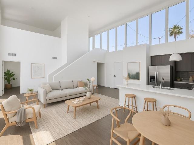 Fusion Hollywood Studio Apartment for Rent at 5750 Hollywood Blvd, Los Angeles, CA 90028 Hollywood Studio District