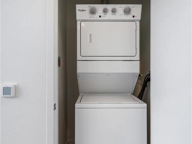 Fusion Hollywood 1 Bedroom Apartment for Rent at 5750 Hollywood Blvd, Los Angeles, CA 90028 Hollywood Studio District