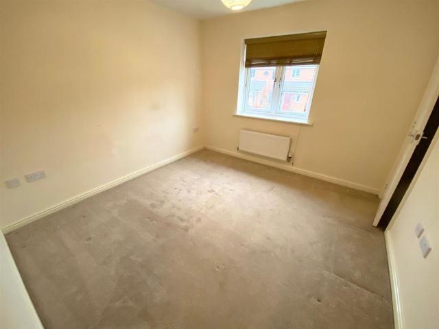 Fusiliers Close, STOKE VILLAGE, Coventry, CV3