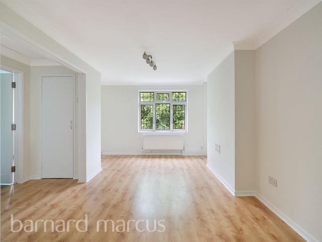 Fyfield Road, Enfield