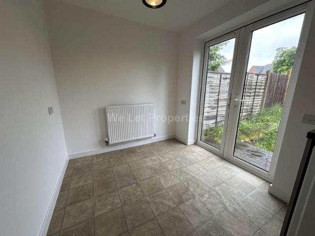 Fylde Lane, Gorton, M18