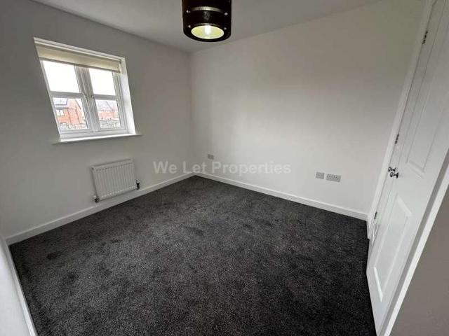Fylde Lane, Gorton, M18