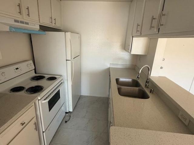 g3711 1 Bedroom Apartment for Rent at 3711 Glendon Ave, Los Angeles, CA 90034 Palms