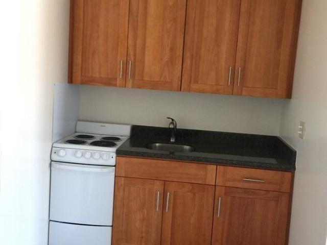 G5 | GRUBIII 1735 Broadway Street Studio Apartment for Rent at 1735 Broadway St, Redwood City, CA 94063 Staumbaugh Heller
