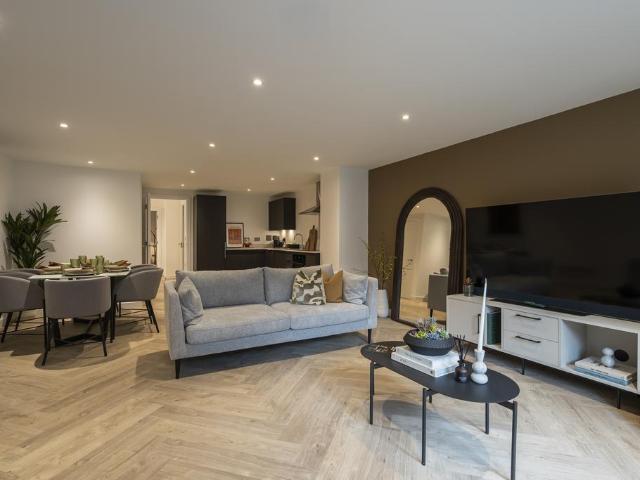 G9, Oldfield Wharf, 11 Gaythorn Street 3 bed flat to rent £2,100 pcm £485 pw