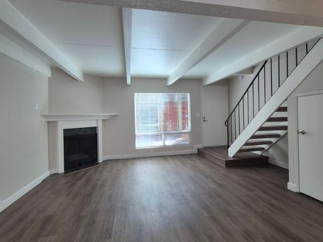 G Street 2612, 2616