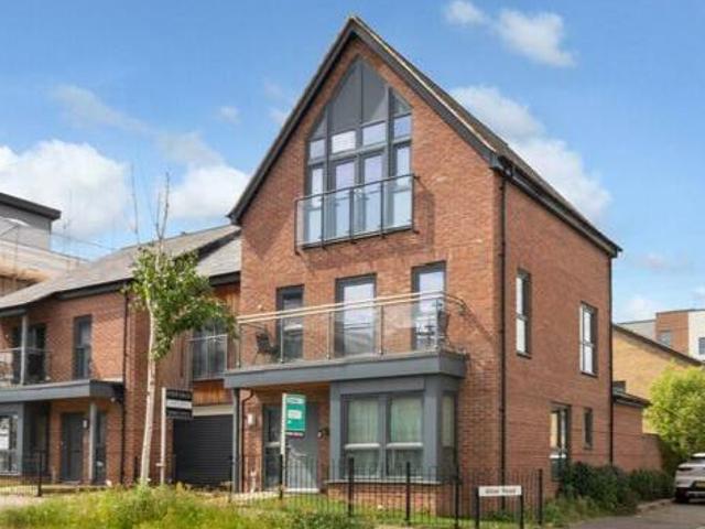 Gambit Avenue, Oakgrove, 4 Bedroom Link