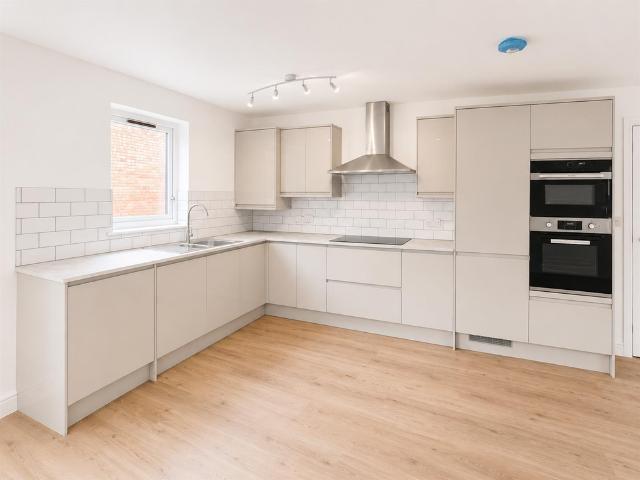 Gammons Lane, Watford