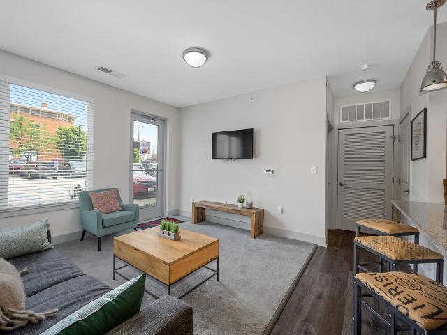 Gantry Apartments 1 Bedroom Apartment for Rent at 1580 Blue Rock St, Cincinnati, OH 45223 Northside