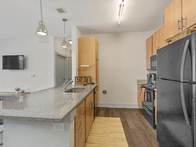 Gantry Apartments 2 Bedroom Apartment for Rent at 1580 Blue Rock St, Cincinnati, OH 45223 Northside