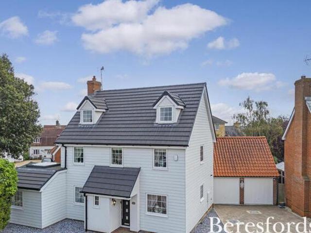 Gandalfs Ride, South Woodham Ferrers, 5 Bedroom Detached