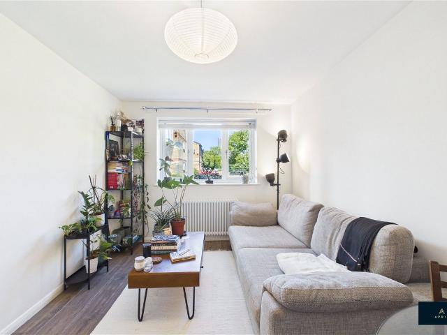 Gandhi Close, London E17, 1 bed flat to rent, £1,750 pcm | PrimeLocation