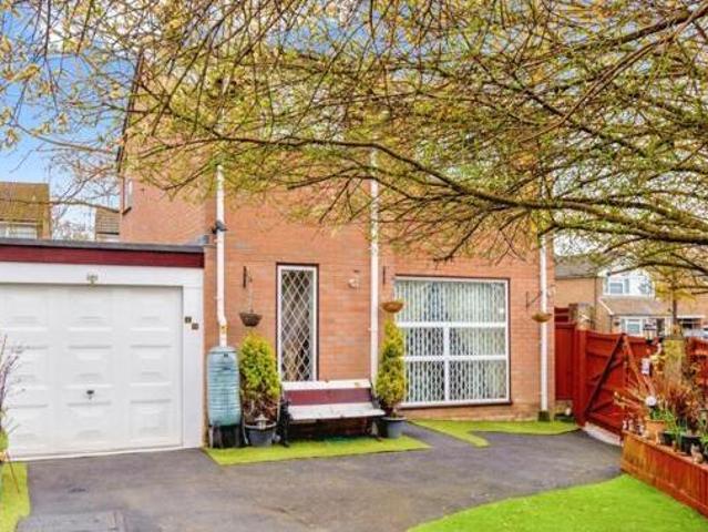 Gannet Close, Southampton, 3 Bedroom Link