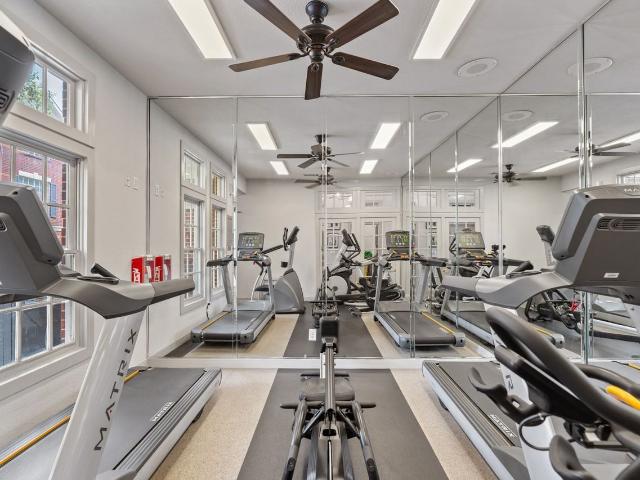 Gables Cityscape 1 Bedroom Apartment for Rent at 3720 W Alabama St, Houston, TX 77027 Greenway Upper Kirby