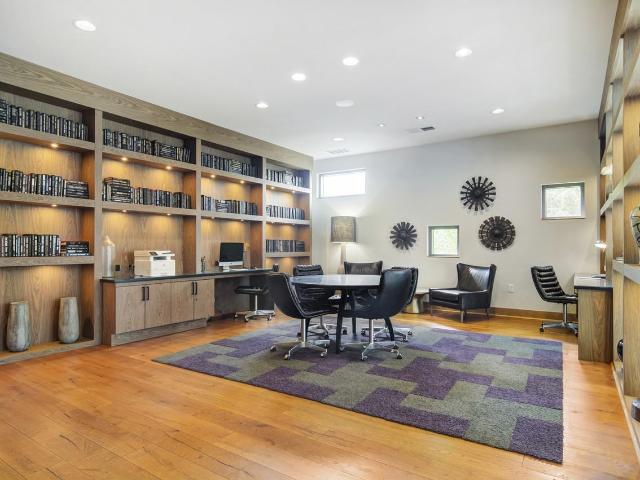 Gables Brookhaven 2 Bedroom Apartment for Rent at 4420 Peachtree Rd, Brookhaven, GA 30319