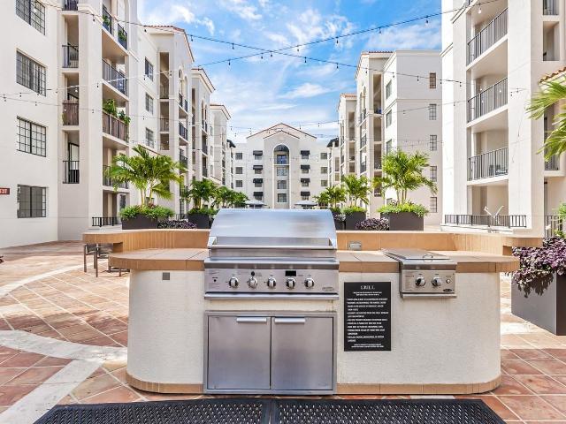 Gables Grand Plaza Apartments 3 Bedroom Apartment for Rent at 353 Aragon Ave, Coral Gables, FL 33134 Coral Gables Section