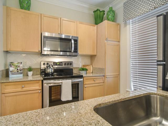 Gables Montclair 2 Bedroom Apartment for Rent at 100 Ladson Ct, Decatur, GA 30033