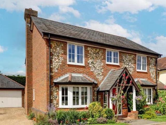 Gables Meadow, Holmer Green, 4 Bedroom Detached