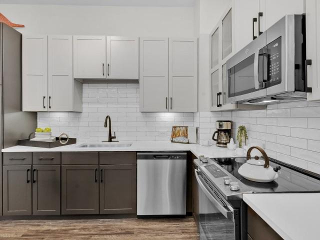 Gables Villa Rosa 1 Bedroom Apartment for Rent at 2650 Cedar Springs Rd, Dallas, TX 75201 Uptown