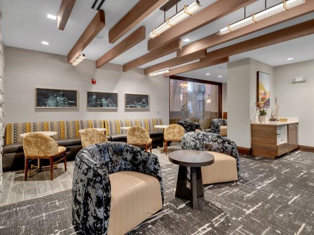 Gables Villa Rosa 2 Bedroom Apartment for Rent at 2650 Cedar Springs Rd, Dallas, TX 75201 Uptown