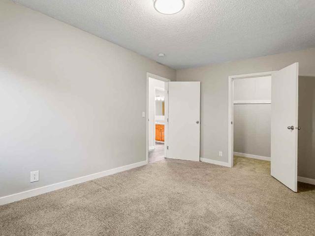 Gabriel Terrace Apartments 2 Bedroom Apartment for Rent at 4121 Se 28th Ave, Portland, OR 97202 Creston Kenilworth