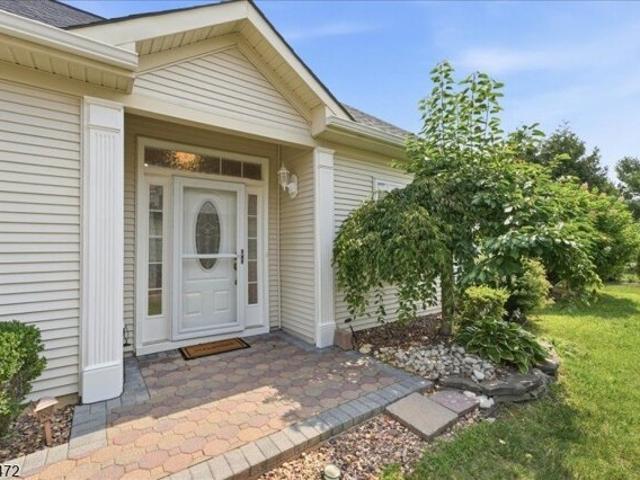 Gabriella Cir, Manchester Township, Home For Sale