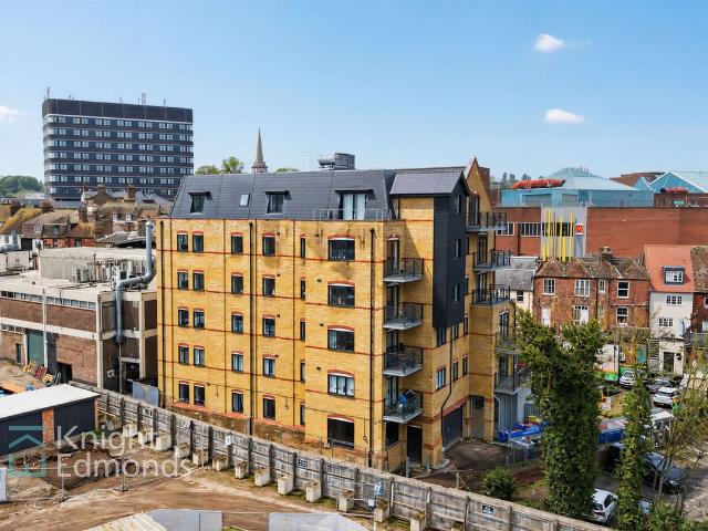 Gabriels Hill, Maidstone ME15, 1 bed flat to rent, £1,000 pcm | PrimeLocation
