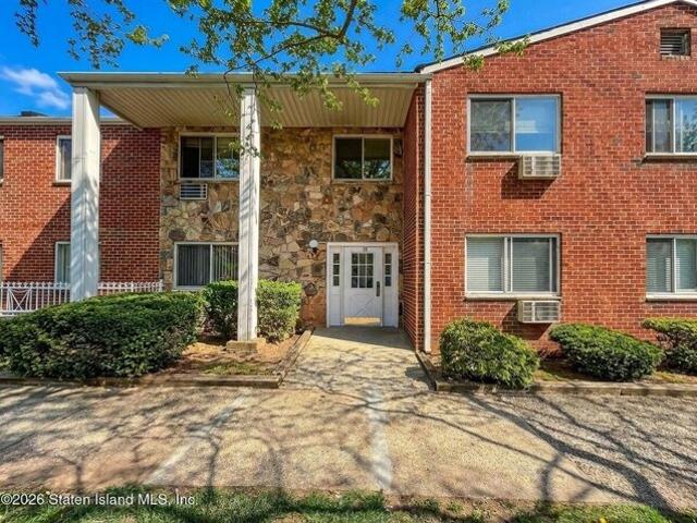 Gadsen Pl Apt G, Staten Island, Condo For Sale