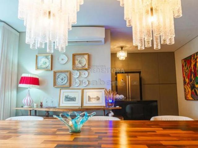 Gaivota I Casa espetacular, planejada com excelência e bom gosto!