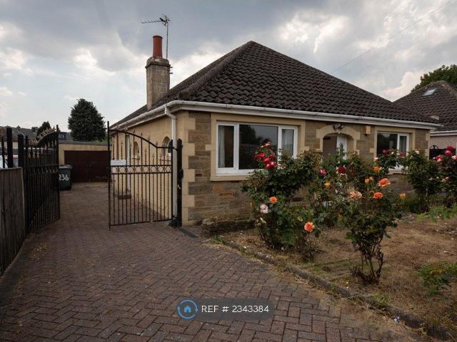 Gain Lane, Bradford BD3, 2 bed bungalow to rent, £1,050 pcm | PrimeLocation