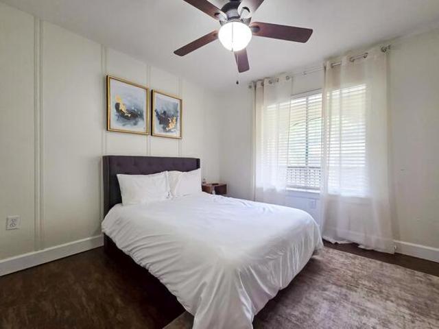 Gainesville Condo, a 3 minute walk to the transit stop at University Terrace West Condominiums
