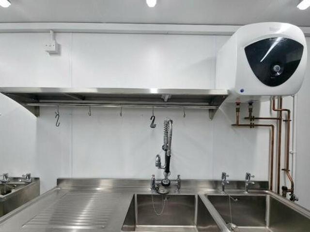 Gainsborough Square, Bristol, Hospitality Facility To