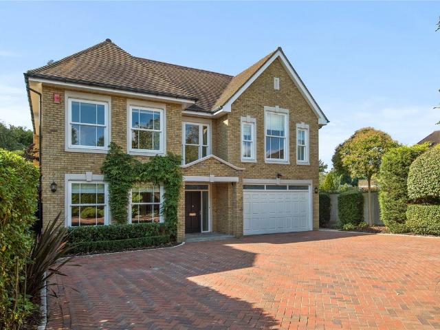 Gainsborough Place, Cobham, Surrey KT11, 5 bed detached house to rent, £9,500 pcm | PrimeLocation