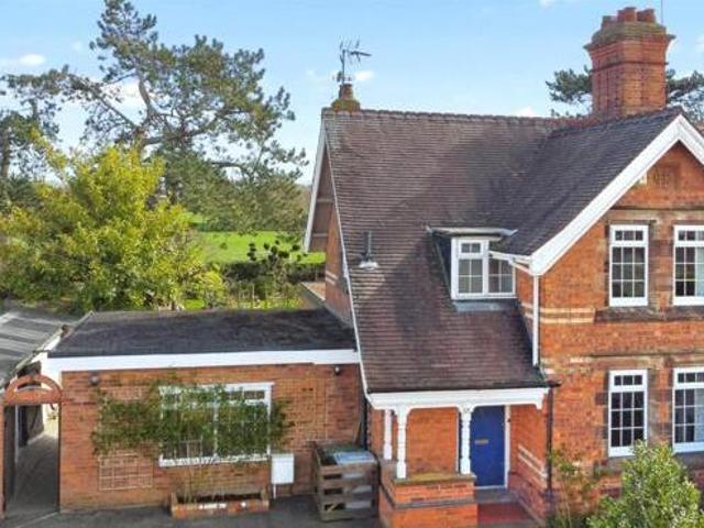 Gainsborough Road, Winthorpe, 3 Bedroom Semi detached