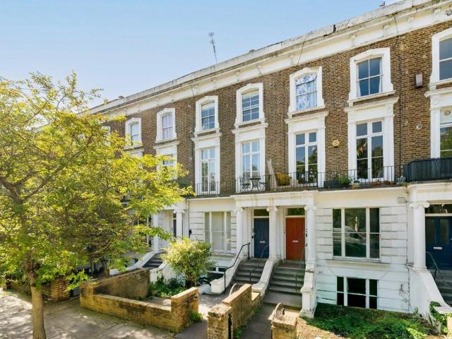 Gaisford Street, London NW5 1 bed flat to rent £2,300 pcm £531 pw