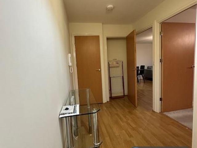 Galton Court, London, NW9 1 bed flat to rent £1,600 pcm £369 pw