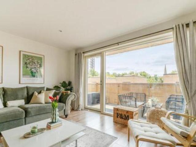 Gala Court, Erith High Street, 2 Bedroom Flat