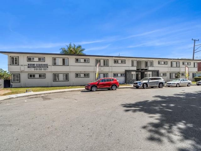Gale Apartments Studio Apartment for Rent at 12306 Gale Ave, Hawthorne, CA 90250 North Hawthorne