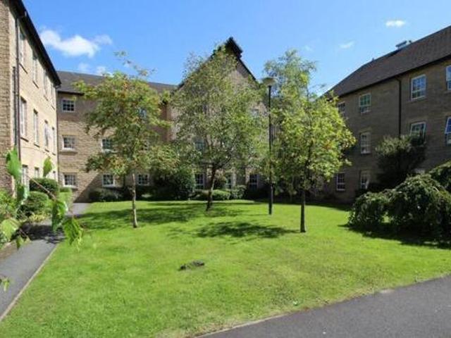 Gale Close, Littleborough, 2 Bedroom Apartment