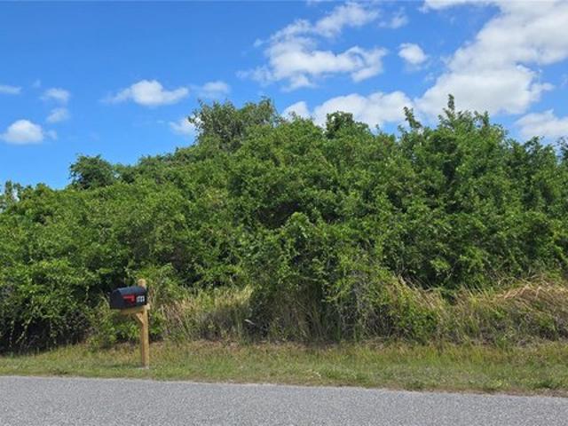 Gale St, Englewood, FL 34223