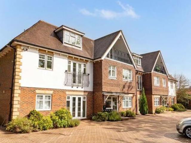 Gales Drive, The Copse Gales Drive, 2 Bedroom Flat